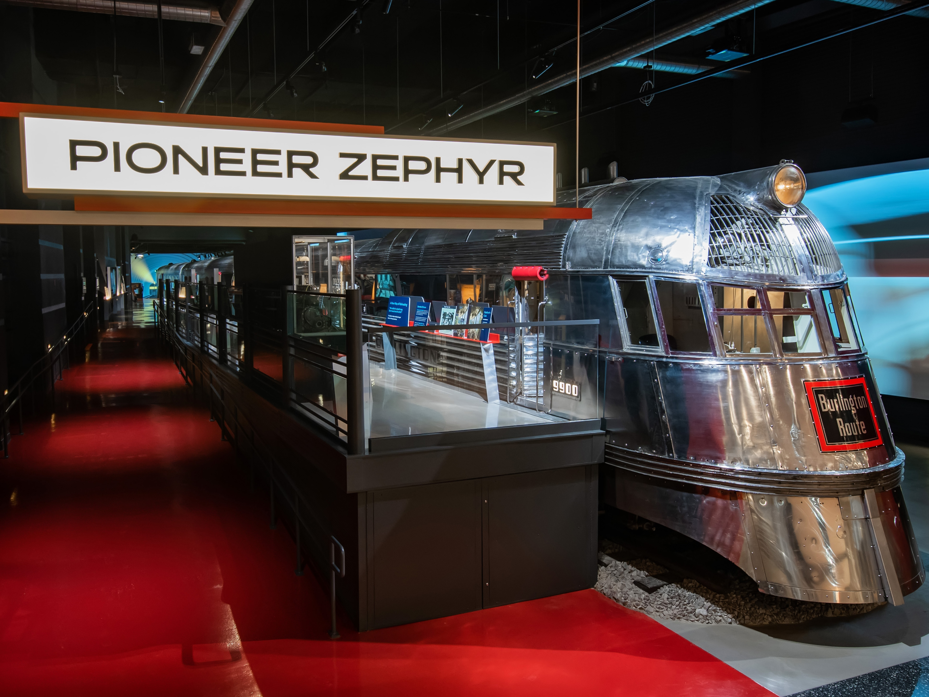Pioneer Zephyr - Griffin Museum of Science and Industry